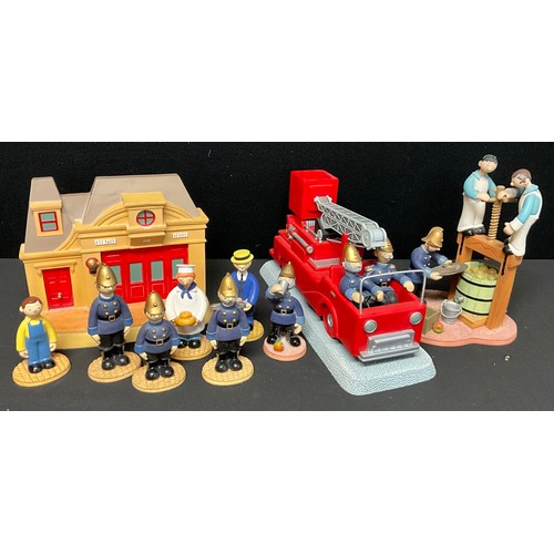 A Robert Harrop Camberwick Green musical box, The Trumpton Fire Engine ...