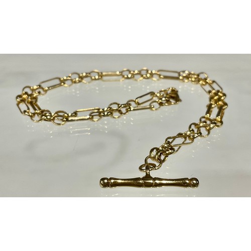 A 9ct gold fetter link chain with t-bar, approx. 3mm wide, approx. 46cm ...