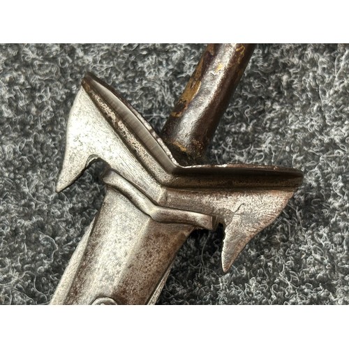 South Indian Deccan Sword with double edged straight blade of spatula ...