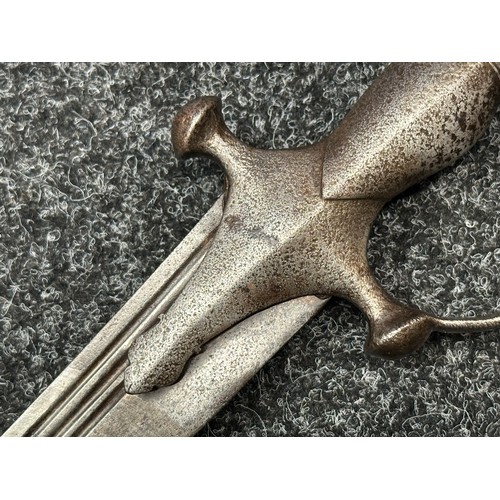 Indian Tulwar Sword with curved triple fullered single edged blade ...
