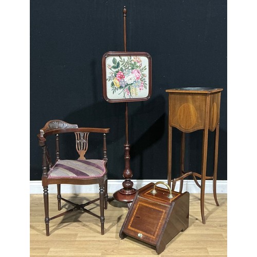 A mahogany bloom table or jardiniere stand, 98cm high, 33.5cm square ...