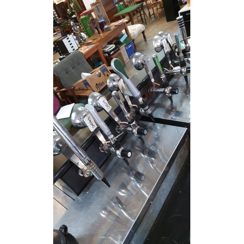 Wooden countertop bar draught system, comprising 7 branded tap ...