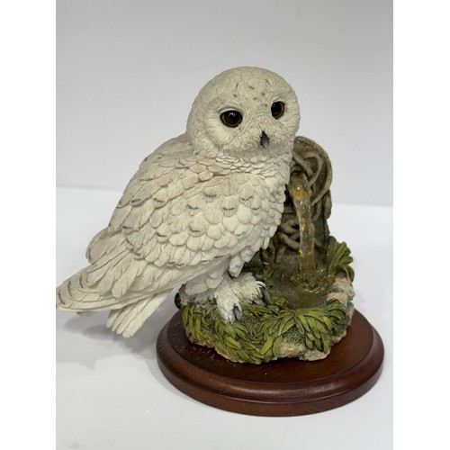 Country Artists Broadway Birds. “Snowy Owl” Approx 100mm high Condition ...