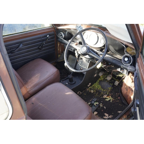 Austin Morris Mini 1000 1980. Wide revolution wheels. Reg. LJP 113W. V5 ...