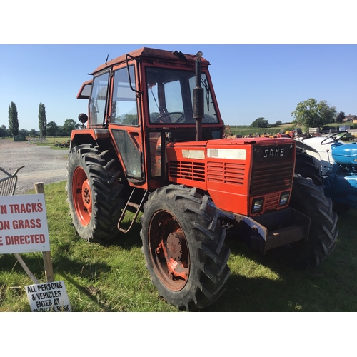 Same Jaguar 95 tractor. 4wd