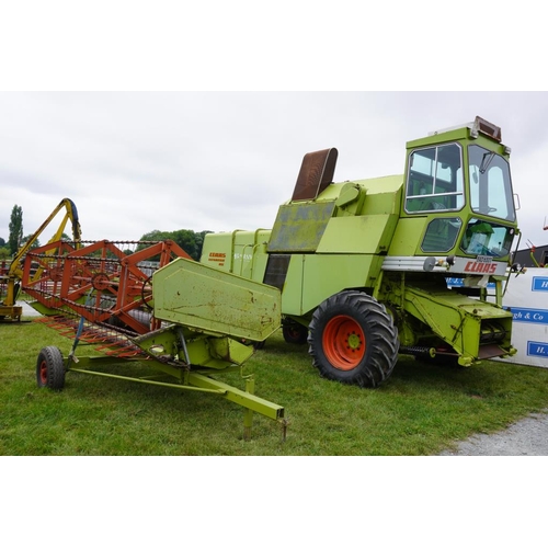 Claas Senator 85 combine. 10ft header and trolley. Reg. BAD 650T
