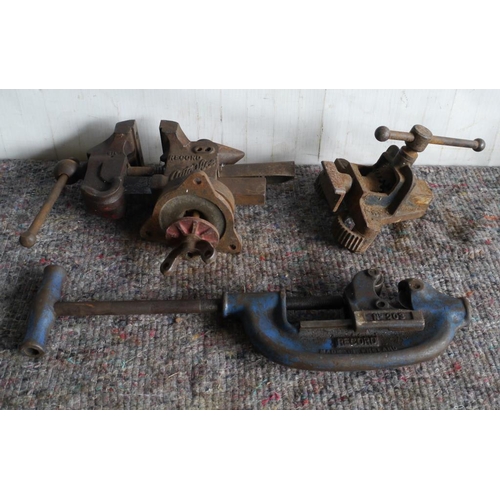 Record auto vice no.74, Record 3" pipe cutter and Record floor board clamp