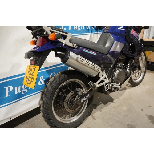 Kawasaki KLE500 motorcycle. 1991, 498cc. c/w old MOT papers. This bike ...