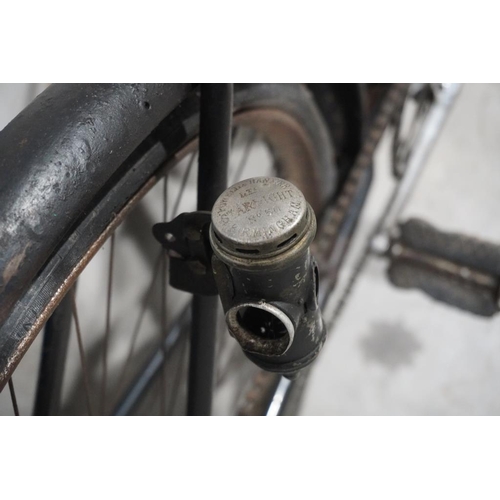 Vintage Elswick Hopper ladies bicycle. 1930s. Single speed with Lucas ...