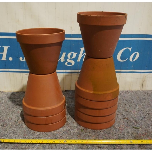 Terracotta pots -10 +VAT
