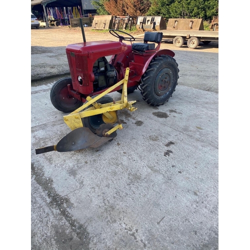 Winget 42 series 3 single cylinder diesel tractor. 1966. Has ...