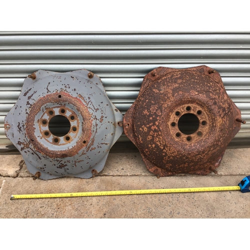 2 Ferguson centres for 28” wheels