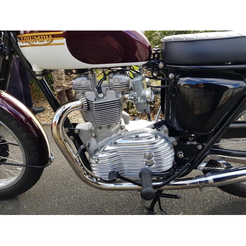 Triumph Bonneville T120R Special. 750cc. Sold originally by Victor ...