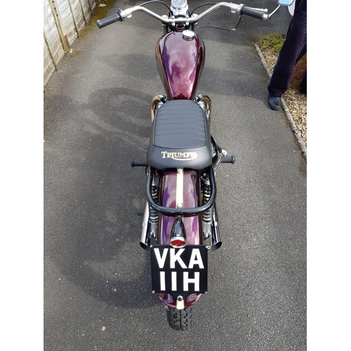 Triumph Bonneville T120R Special. 750cc. Sold originally by Victor ...