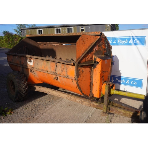 Howard 150 muck spreader