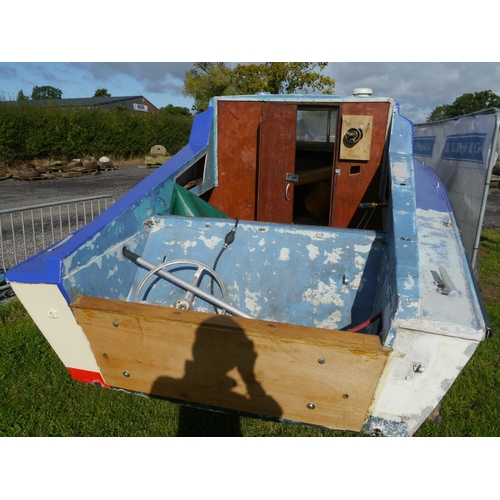 Fishing boat on trailer - burst back tyre