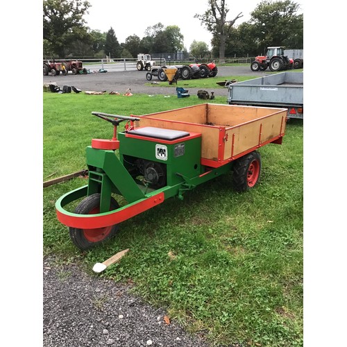Martin Bonser auto truck. Full restoration. New tyres, starts first ...