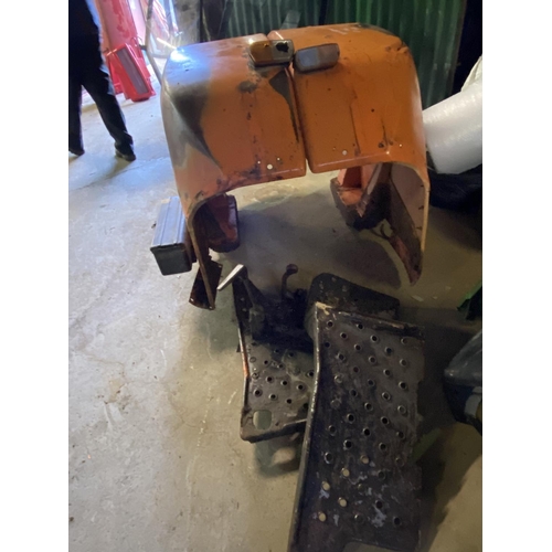 Fiat 1000/1300 DT mudguards with footplates