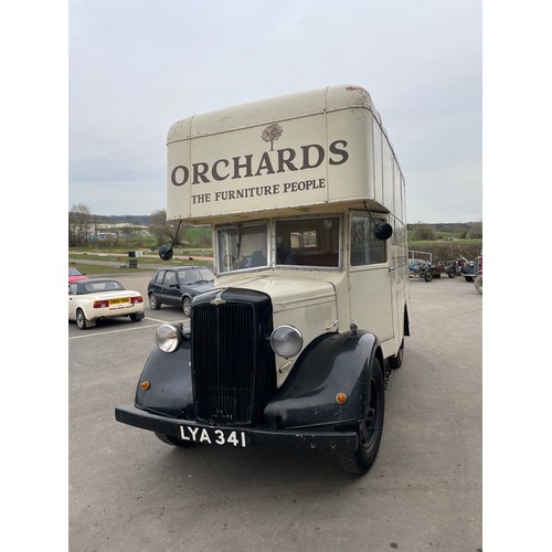 Morris light van. 1948. 2250cc. Driven to sale site. Reg. LYA 341. V5 ...