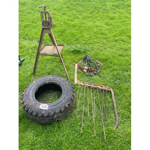 Spring tine parts and vice