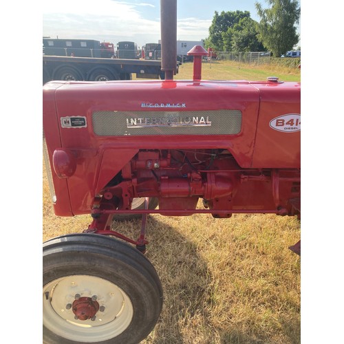 International B414 tractor. 1962. Runs and drives