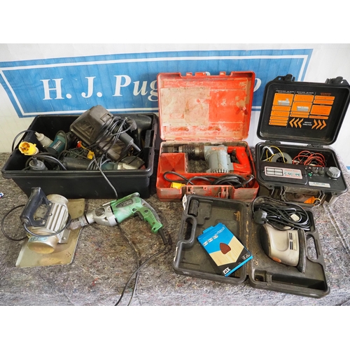 Assorted power tools