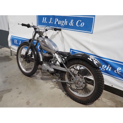 BSA Bantam motorcycle. 1949. 175cc. Frame No. YD17515 Starts and runs ...