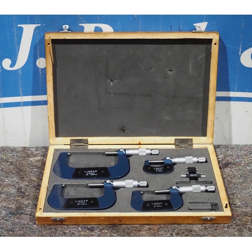 Set of 4 metric micrometers