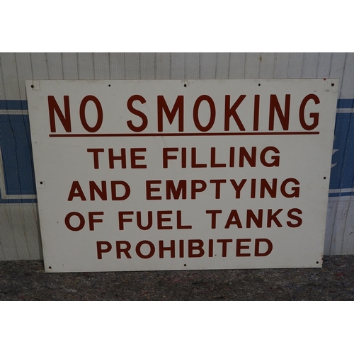 No smoking - filling fuel tanks sign 20" x 30"