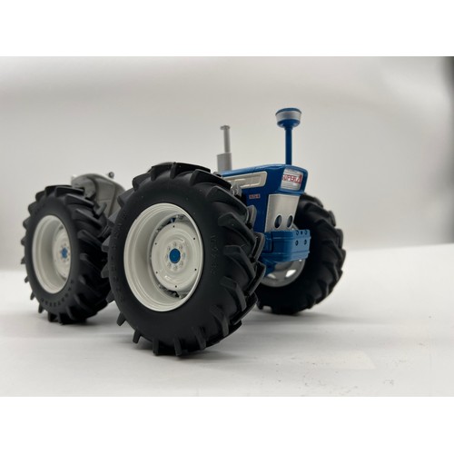 County 654 DBP Limited Edition. Handmade in UK, 1/16 scale model, boxed