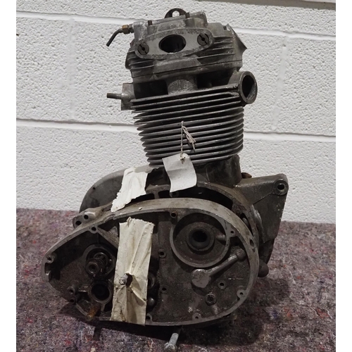 BSA B25 engine with no innards. Engine No. CD09104TR25W