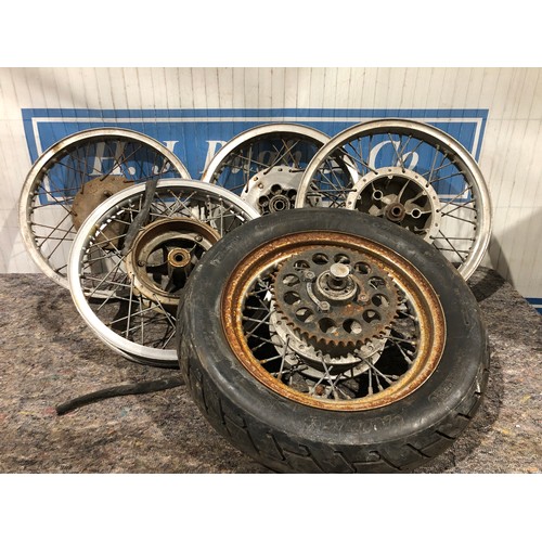 Motorcycle rims and Fat Bob wheel