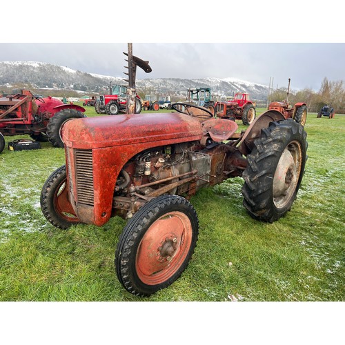 Ferguson T20 tractor. Fitted with mid mounted mower