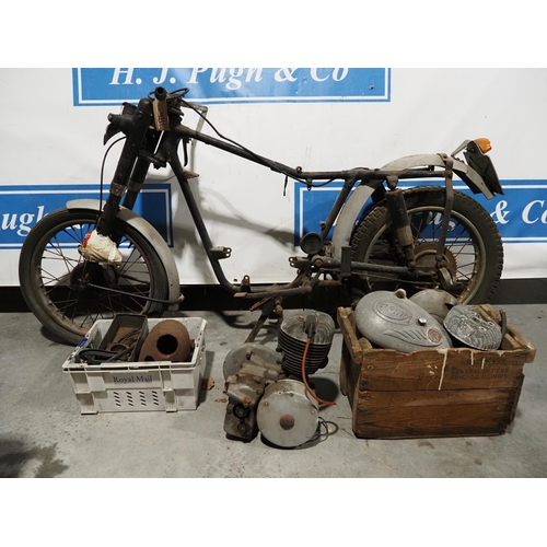 James 197 motorcycle rolling chassis with spares. Reg. RYU 638. Old V5