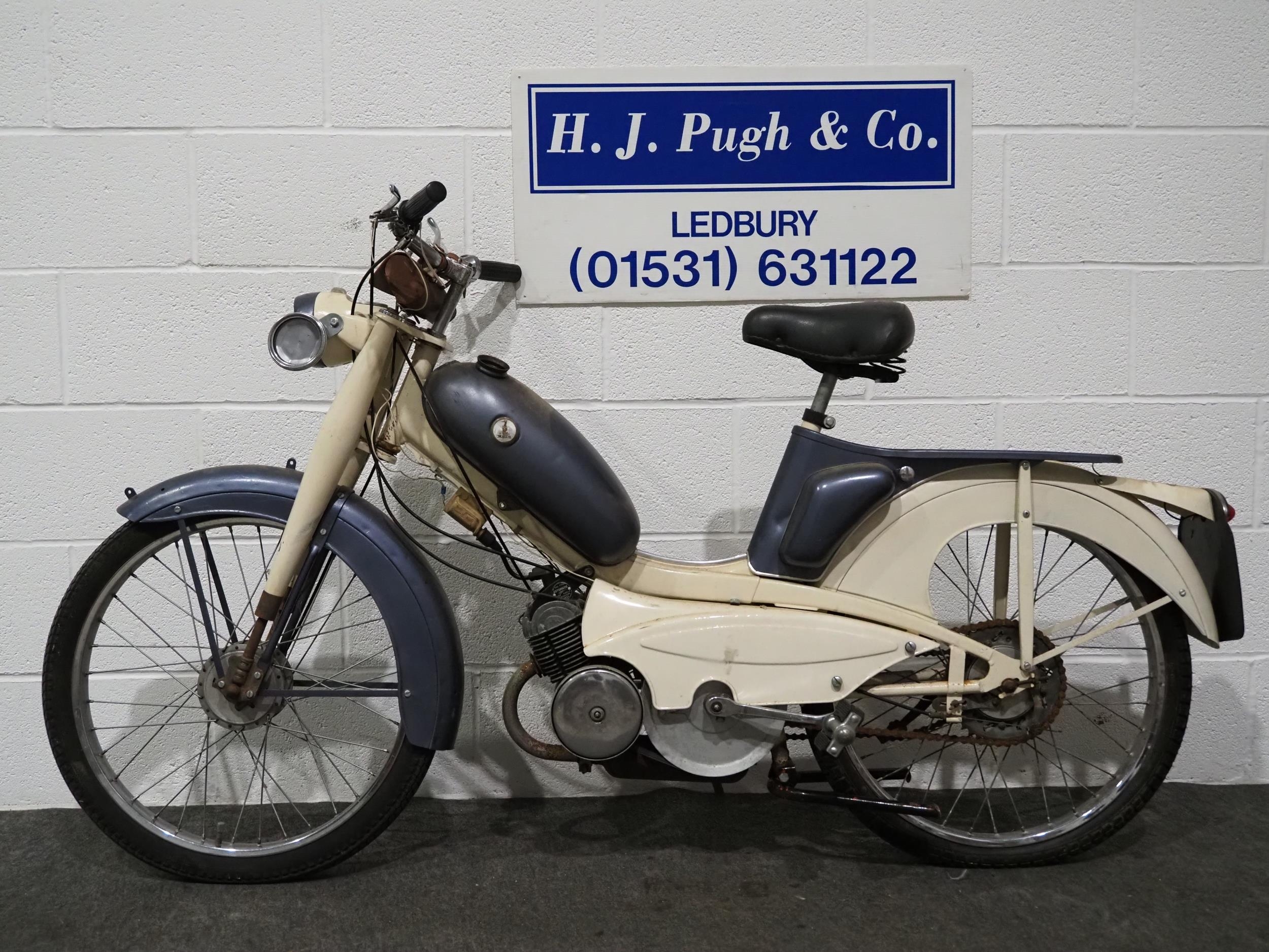Raleigh RM4 Moped. Reg. NHU 186