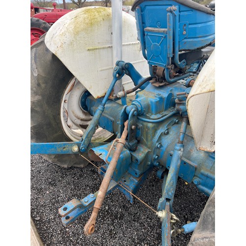 County 764 tractor. Serial no. 35452. No history, year approx. 1976