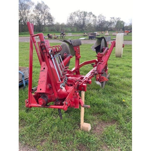 Ransome 2 furrow reversible match plough. Excellent condition ...