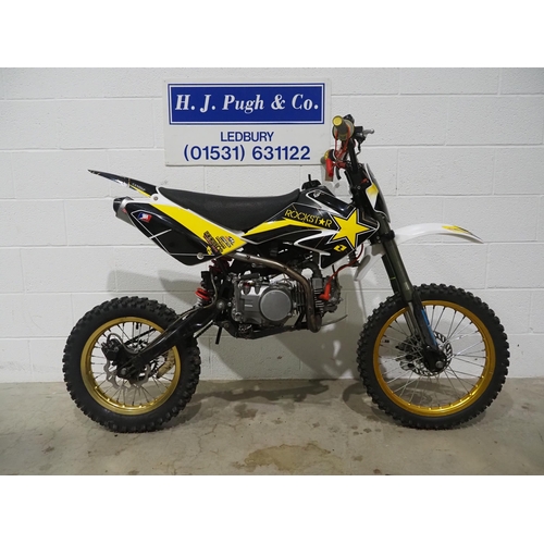 Stomp YX140 junior scrambler, lots of upgrades, runs and rides.