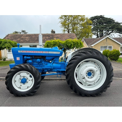 Roadless Ploughmaster 75 tractor. Runs and drives. 2573 hours showing ...