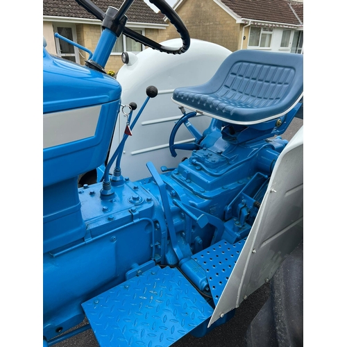 Roadless Ploughmaster 75 tractor. Runs and drives. 2573 hours showing ...