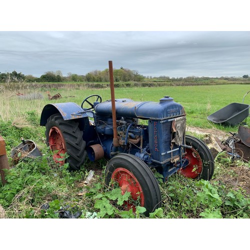 Fordson Model N tractor. 1937. Runs, cracked block
