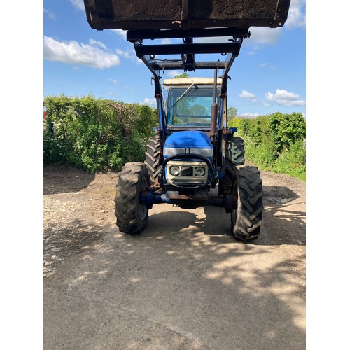 Leyland 472 tractor. 4WD. c/w Loader. 4550 hours showing. SN- 249687 ...