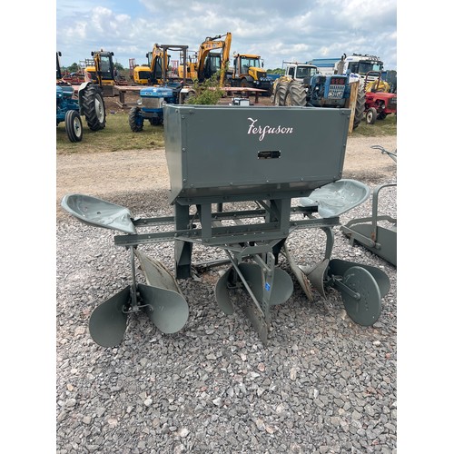 Ferguson potato planter. Type PPEA20.