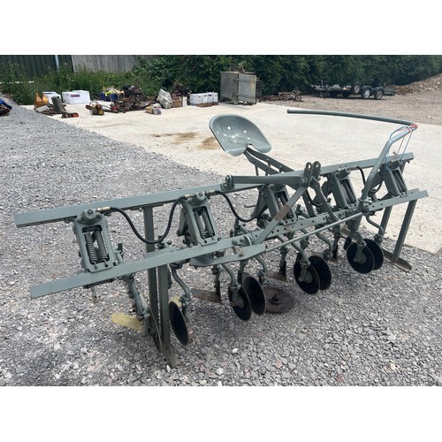 Massey Ferguson gang steerage hoe, Model MF712. Serial no. P990. Badged ...