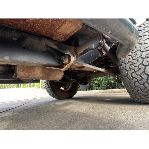 Land Rover Defender 90. 1989. 2 Axle ridged body, 2500cc. Completely ...