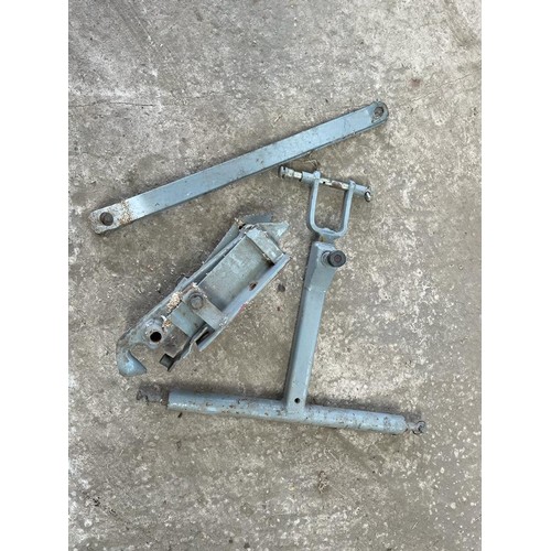 Ferguson pick up hitch. Complete