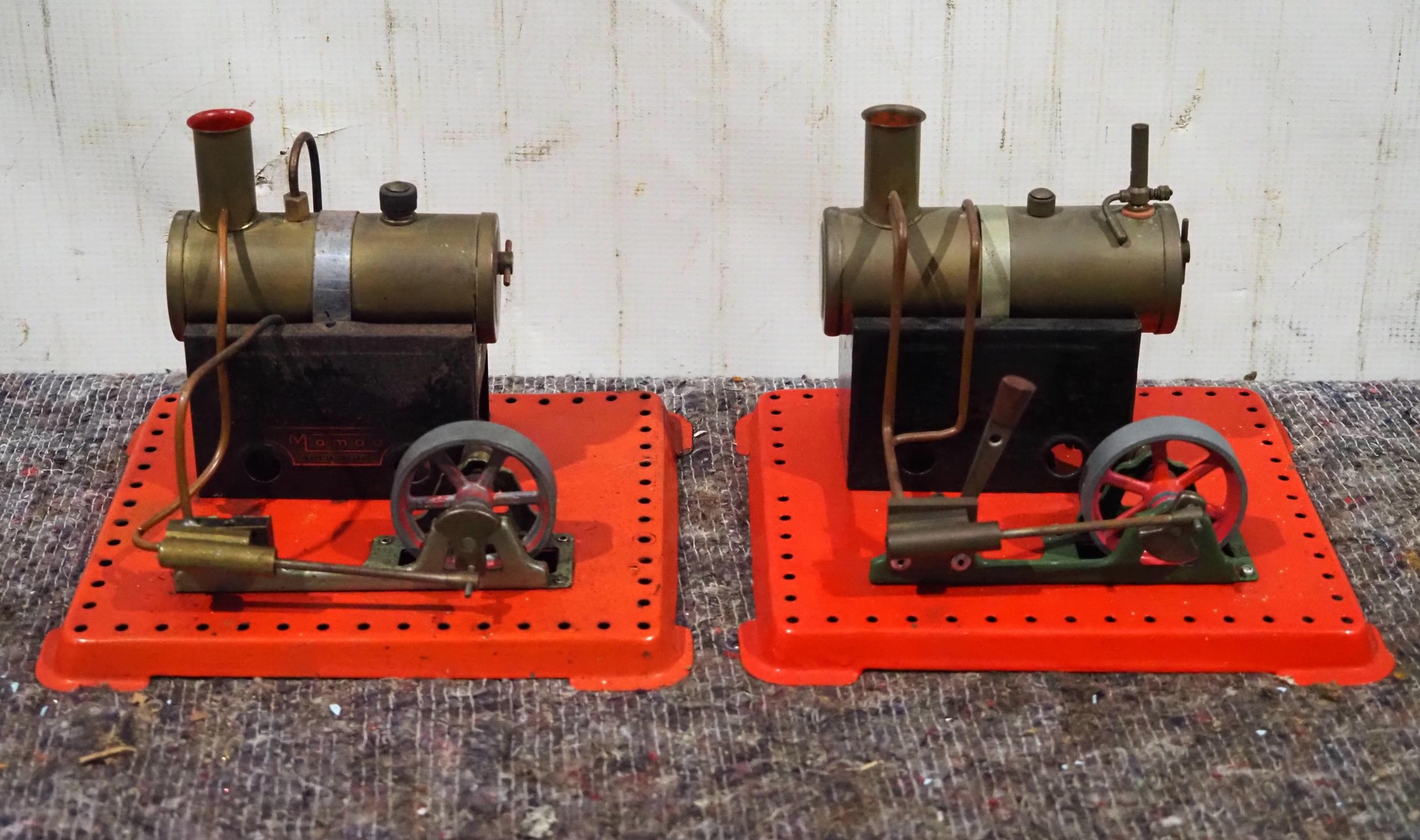 Mamod steam engine models - 2