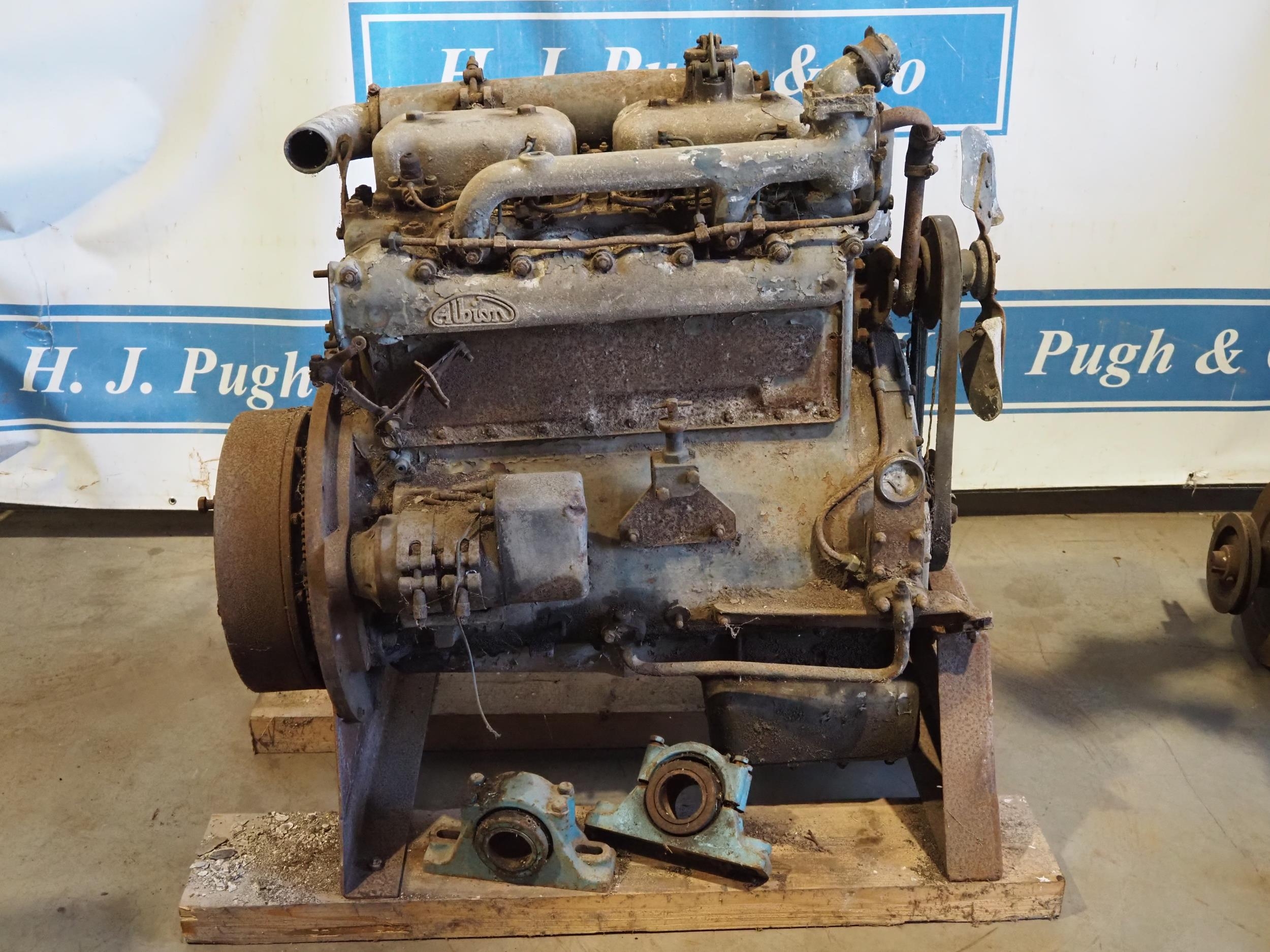 Albion 4 cylinder diesel engine