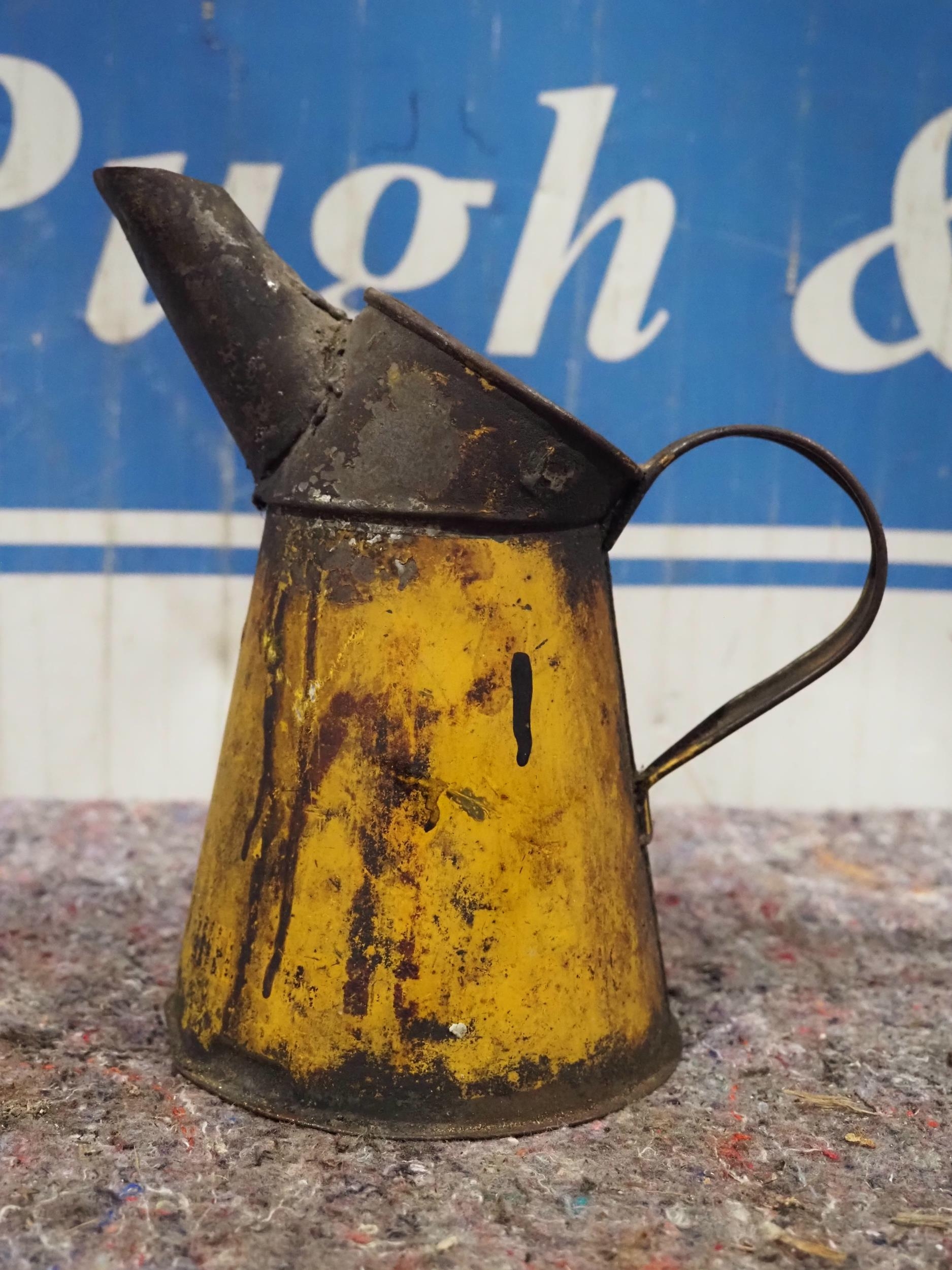 Shell Stick man one quart oil pourer c1930s