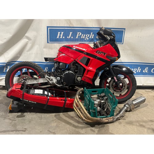 Kawasaki GPX750 motorcycle project. 1989. HPI clear with good vin ...